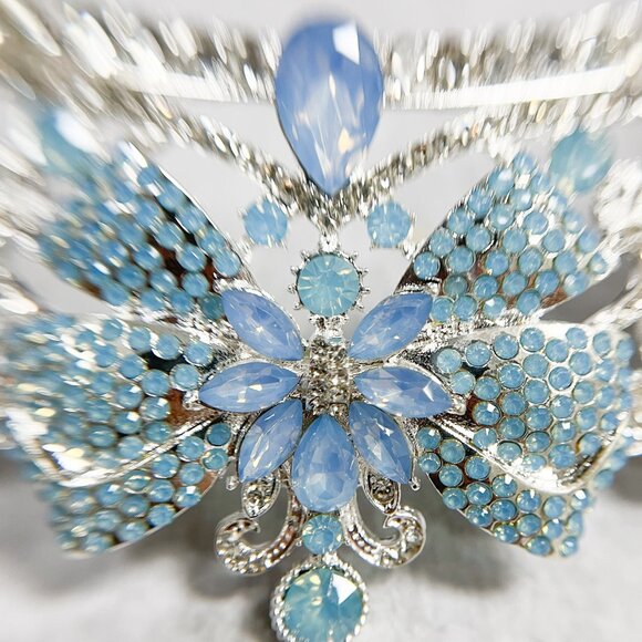 Handmade | Accessories | Vintage Silver Crown Blue Bow Tiara Classic ...